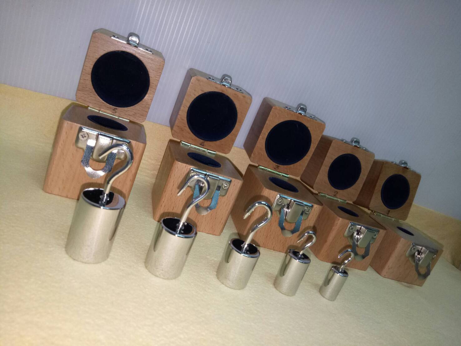 Rungruengkij >> ตุ้มน้ำหนักทรงตะขอ Hook Weights